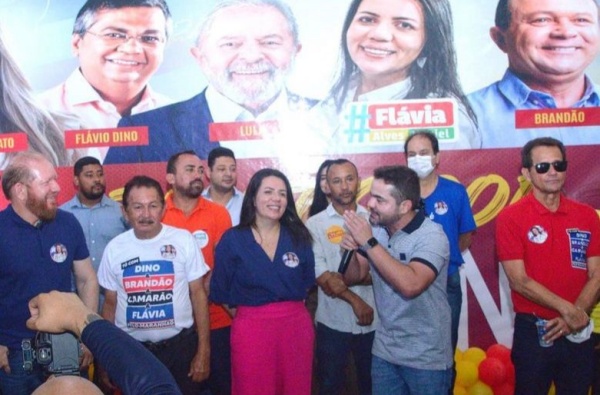 Articulações políticas fazem crescer Flávia Alves federal e Ricardo ...